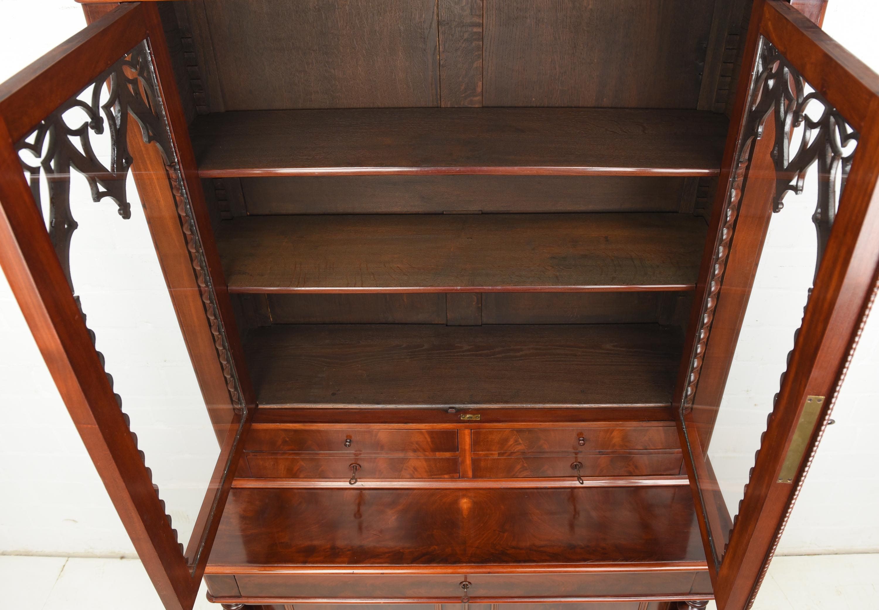 Louis Philippe Display Cabinet / Buffet Cabinet in Mahogany, circa 1880 ...