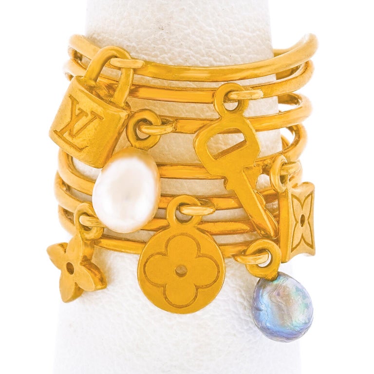 Louis Vuitton 18k Gold Charm Ring For Sale at 1stDibs