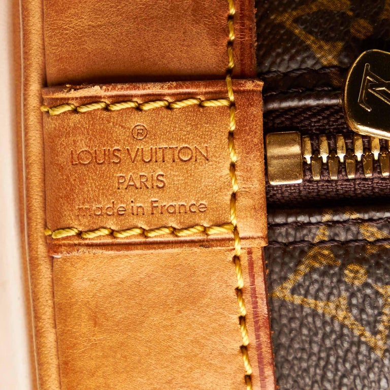 Louis Vuitton Alma PM Monogram Handbag For Sale at 1stDibs