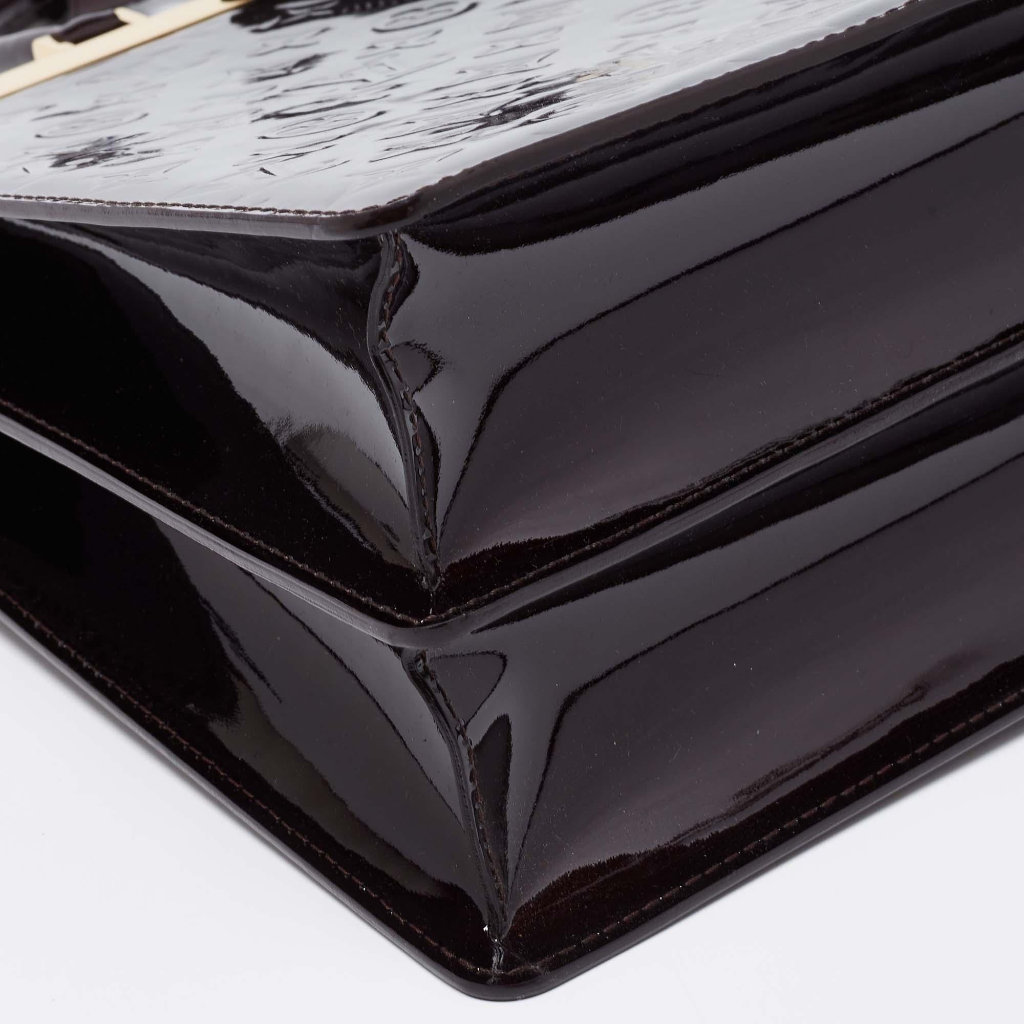 Louis Vuitton Amarante Monogram Vernis Deesse GM Bag at 1stDibs