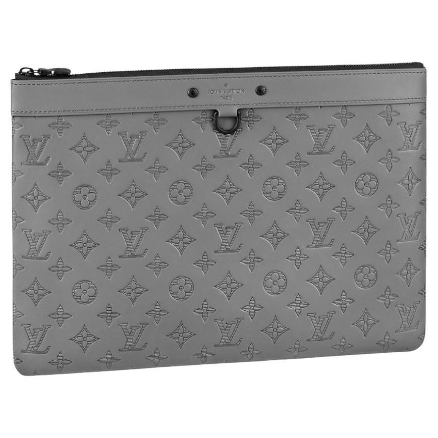 Louis Vuitton Anthracite Grey Pochette Discovery Bag For Sale at 1stDibs
