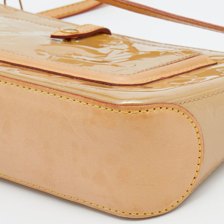 Louis Vuitton Beige Monogram Vernis Mallory Square Bag at 1stDibs