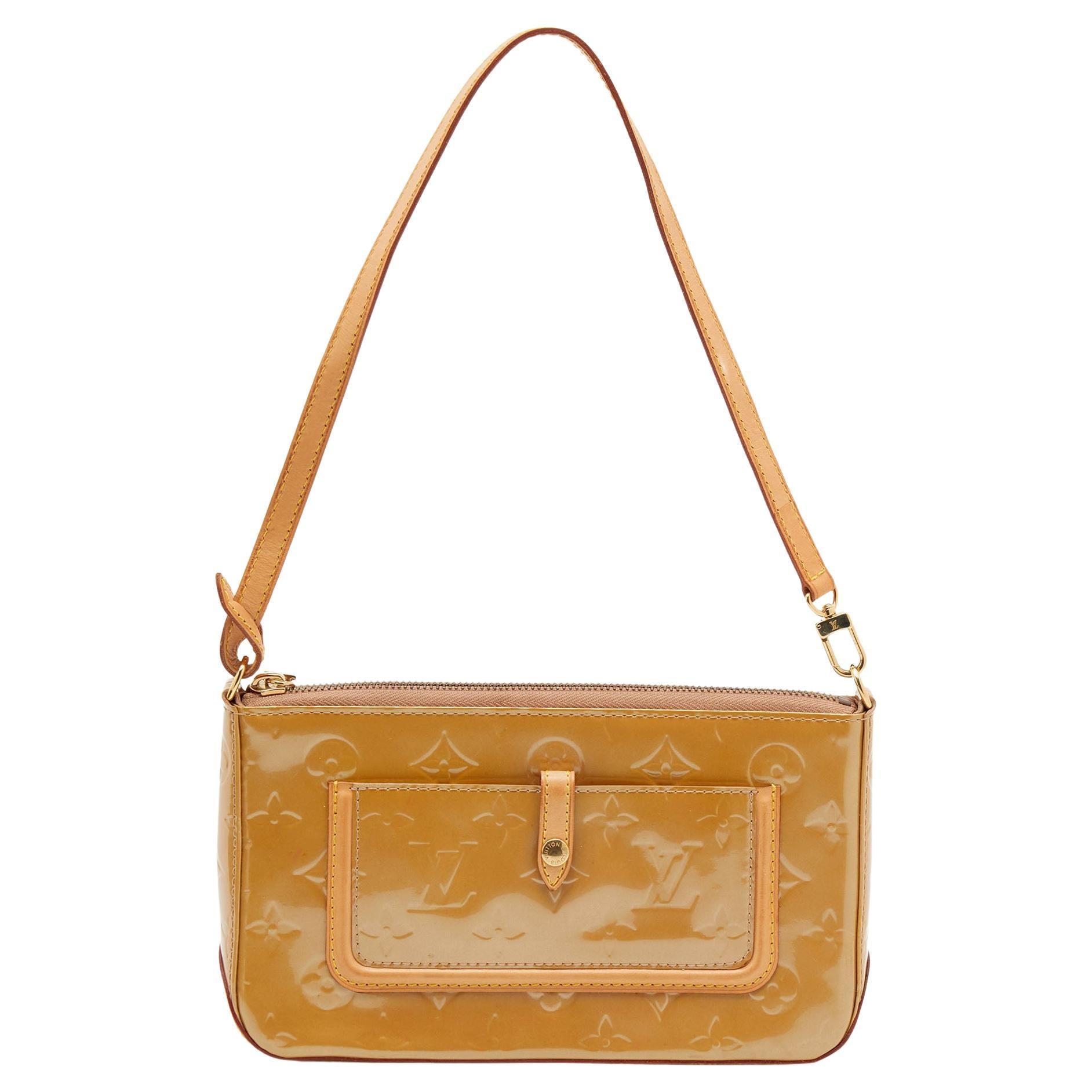 Louis Vuitton Beige Monogram Vernis Mallory Square Bag at 1stDibs