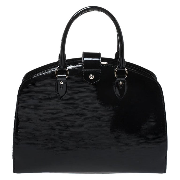 Louis Vuitton Black Electric Epi Leather Pont Neuf GM Bag at 1stDibs