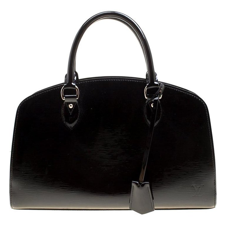 Louis Vuitton Black Electric Epi Leather Pont Neuf PM Bag For Sale at ...