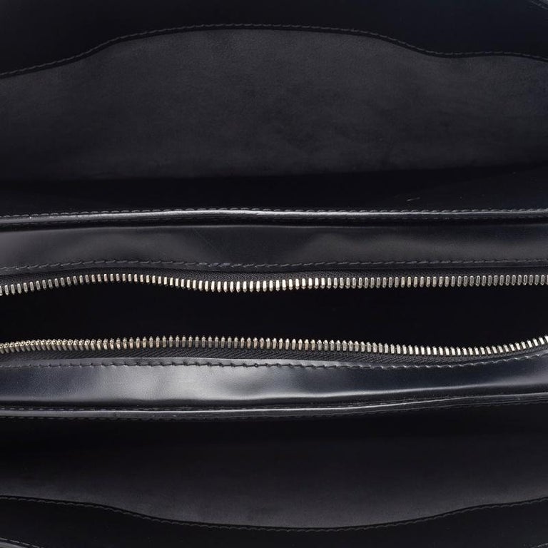 Louis Vuitton Black Epi Leather Pont Neuf PM Bag at 1stDibs
