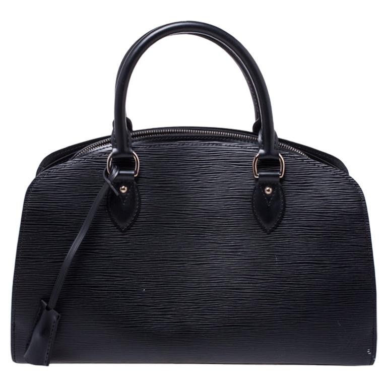 Louis Vuitton Black Epi Leather Pont Neuf PM Bag at 1stDibs