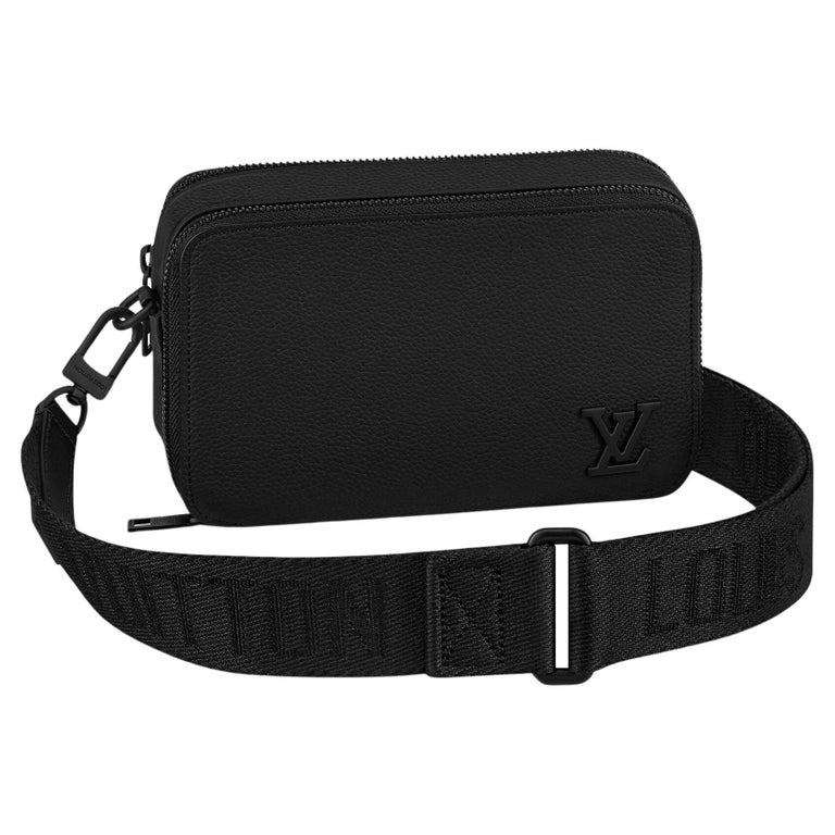 Louis Vuitton Black Grained Calf Leather Alpha Wearable Wallet For Sale ...
