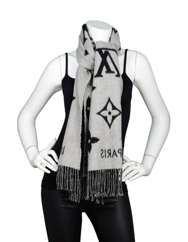 Louis Vuitton Black and Grey Cashmere Reykjavik Monogram Scarf at ...