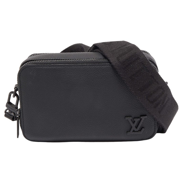 Louis Vuitton Black Leather Alpha Wearable Wallet For Sale at 1stDibs