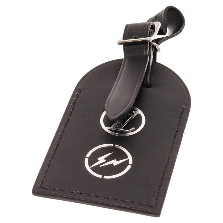 Louis Vuitton Black Leather Fragment Luggage Tag For Sale at 1stDibs