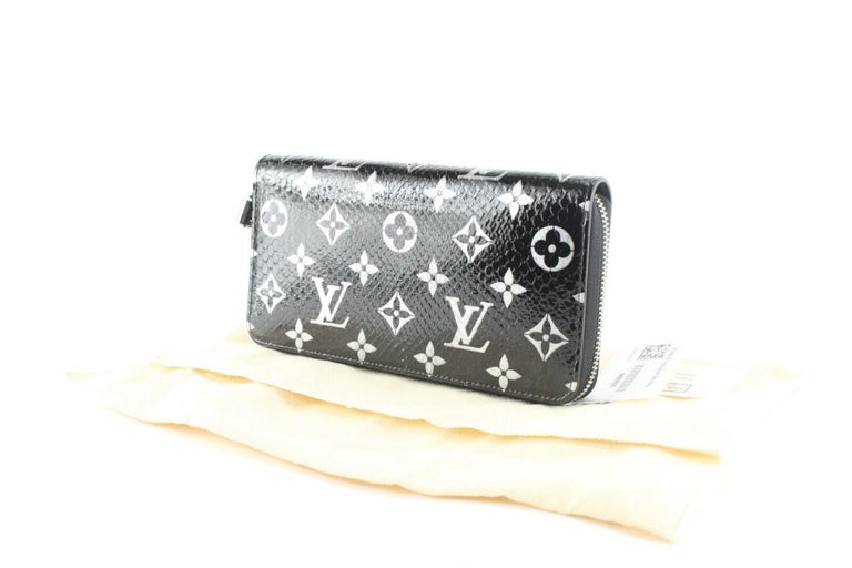 Louis Vuitton Black Monogram Python Zippy Wallet 3LK0223 For Sale at ...