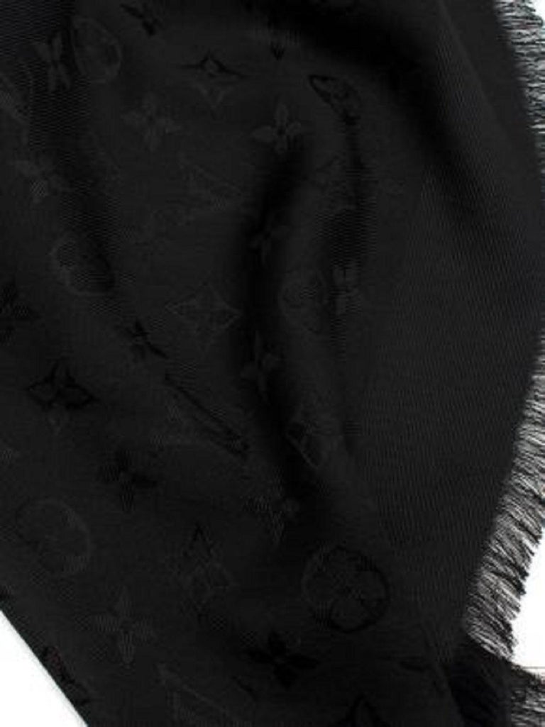 Louis Vuitton Black Monogram Shine Shawl For Sale at 1stDibs
