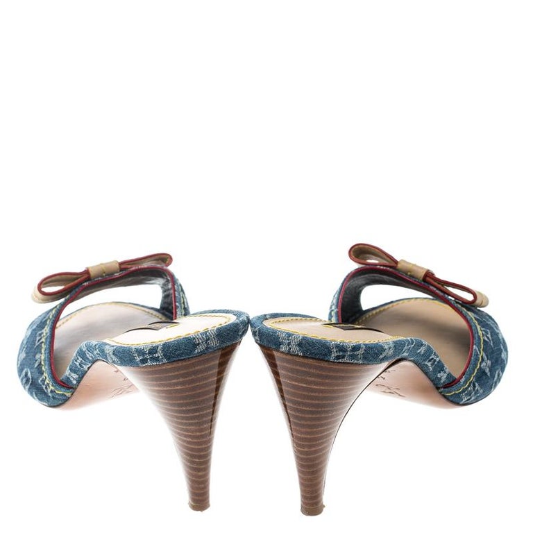 Louis Vuitton Blue Monogram Denim Bow Slides Size 40 For Sale at 1stDibs