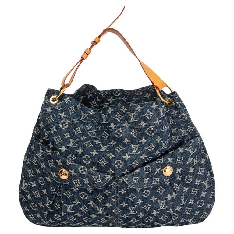 LOUIS VUITTON blue MONOGRAM DENIM DAILY GM Hobo Shoulder Bag at 1stDibs