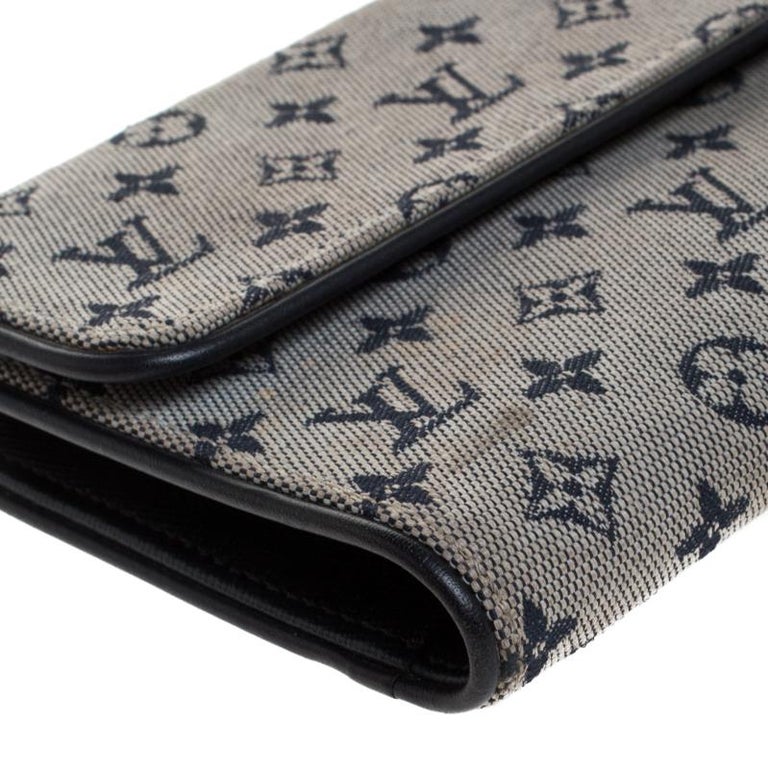 Louis Vuitton Blue Monogram MIni Lin Canvas Porte Tresor International ...