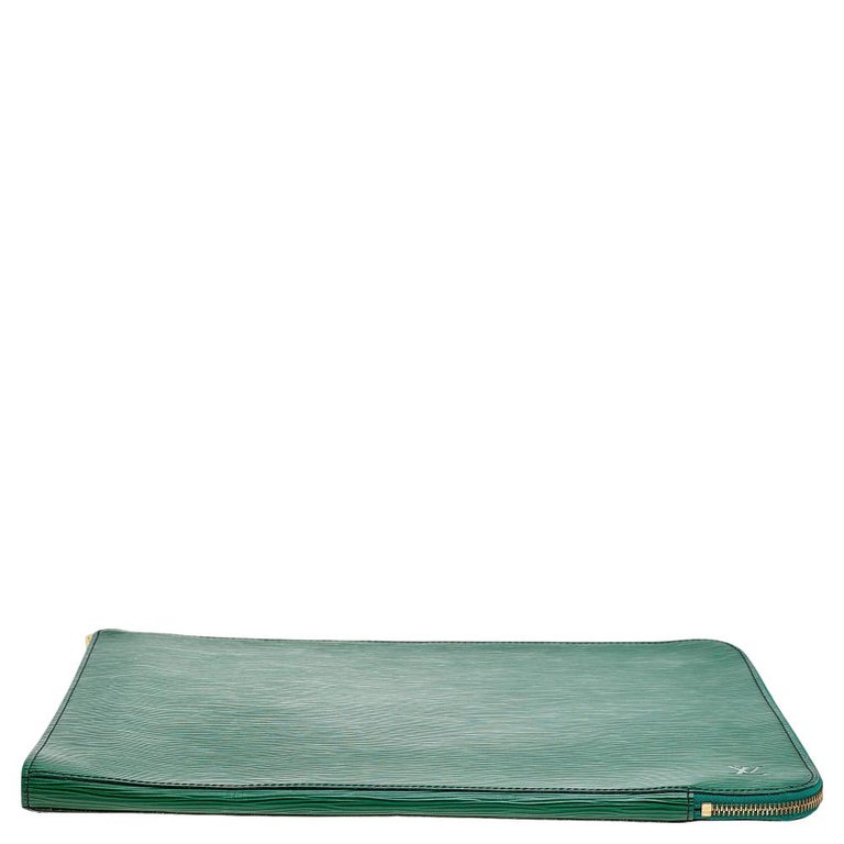 Louis Vuitton Borneo Green Epi Leather Poche Documents Portfolio Case ...
