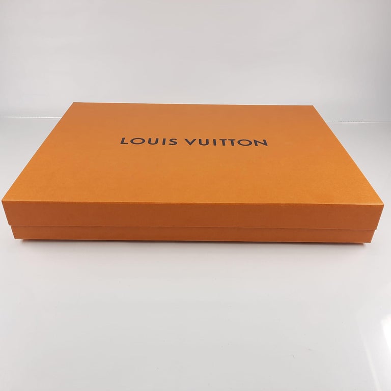 Louis Vuitton Box For Sale at 1stDibs