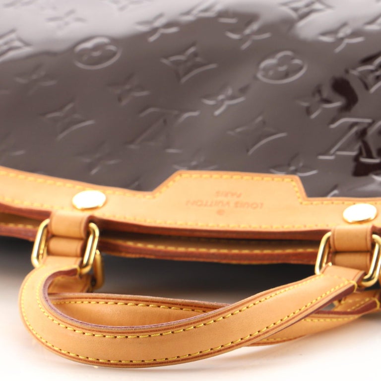 Louis Vuitton Brea Handbag Monogram Vernis MM For Sale at 1stDibs