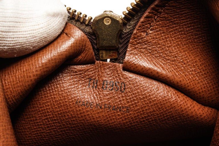 Louis Vuitton Brown Canvas Papillon 30 Old Mode Shoulder Bag For Sale ...
