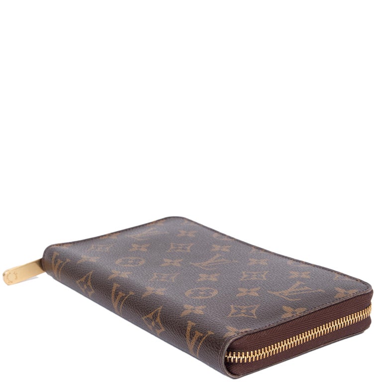 LOUIS VUITTON brown Monogram Canvas ZIPPY Wallet at 1stDibs