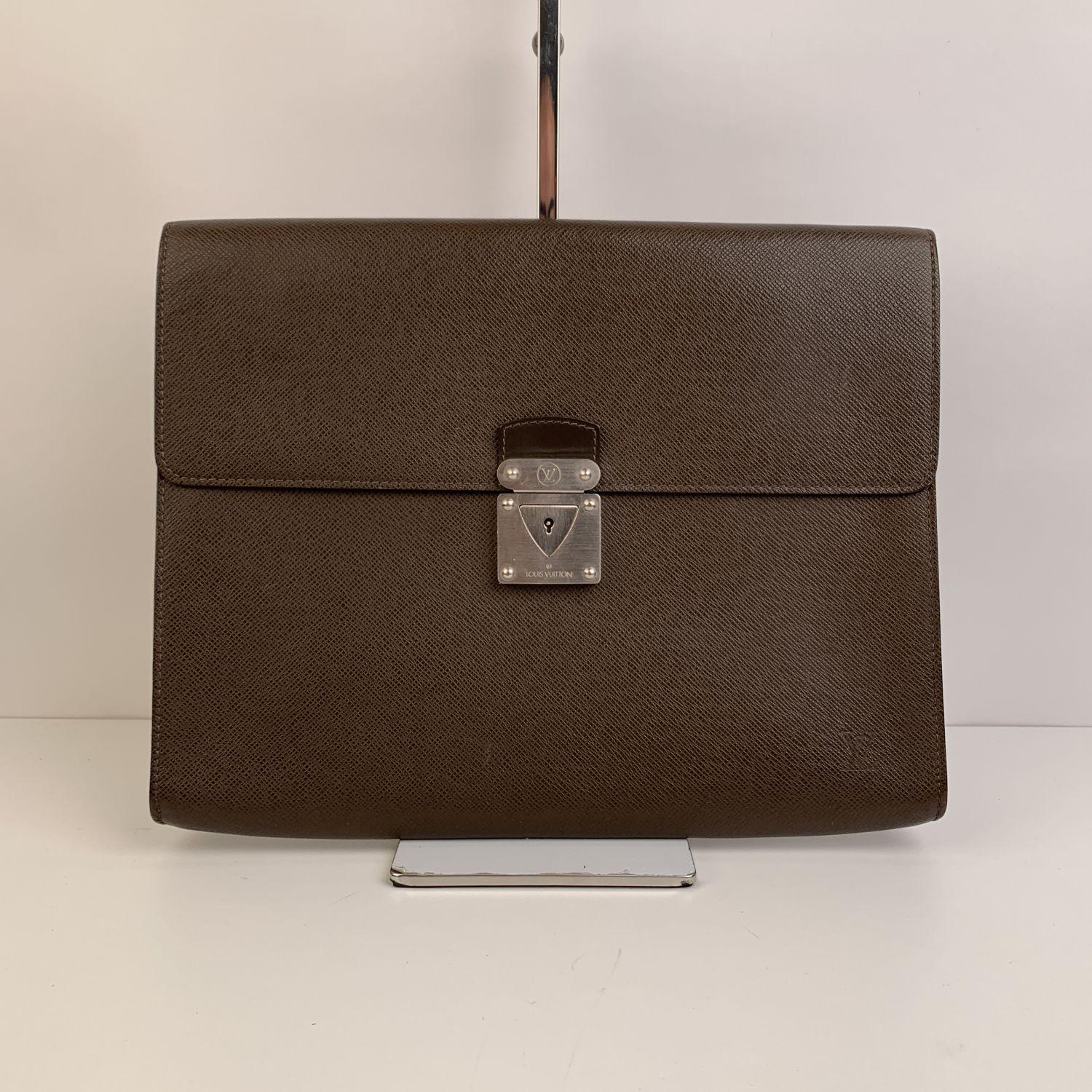 Louis Vuitton Brown Taiga Leather Minuto Portfolio Briefcase For Sale ...