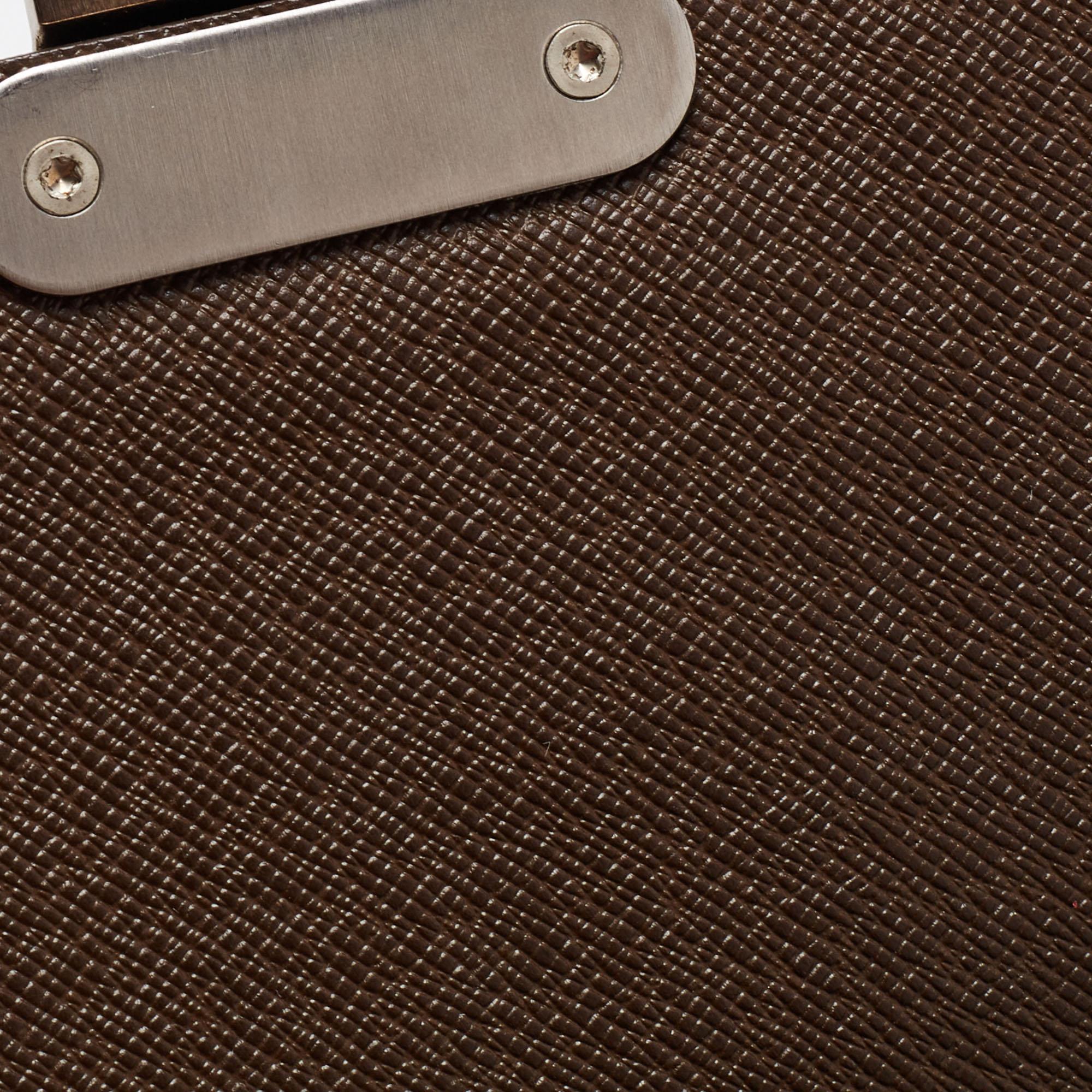 Louis Vuitton Brown Taiga Leather Minuto Portfolio Case at 1stDibs ...