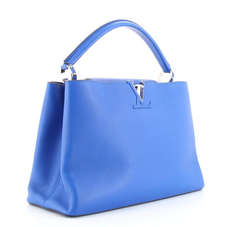 Louis Vuitton Capucines Bag Leather MM For Sale at 1stDibs