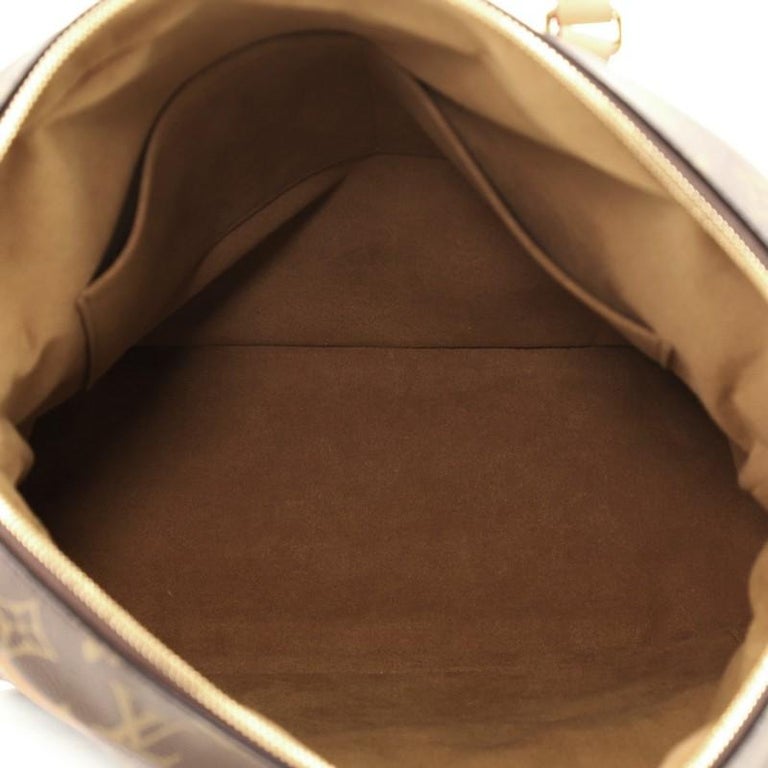 Louis Vuitton Carry All Handbag Monogram Canvas MM at 1stDibs | louis ...