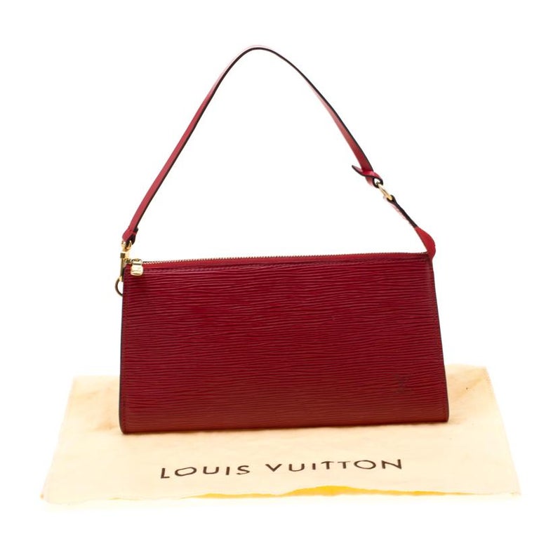 Louis Vuitton Red Square Box Baguette | semashow.com