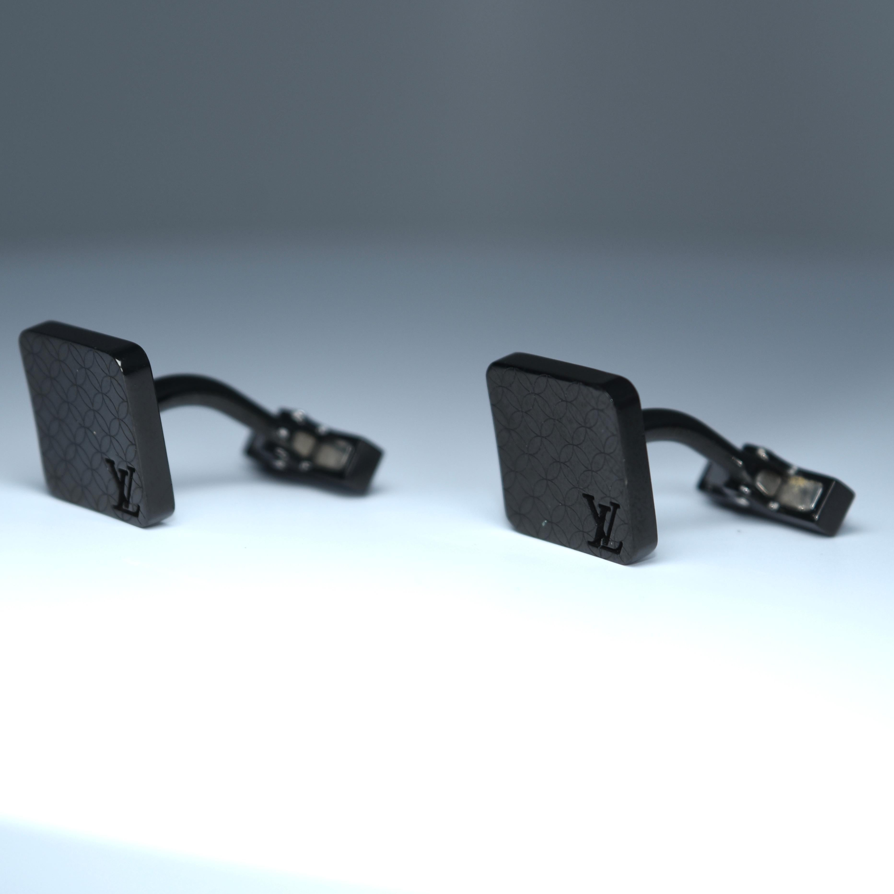 Louis Vuitton "Champs-Elysées" Black Coated Metal Cufflinks at 1stDibs ...