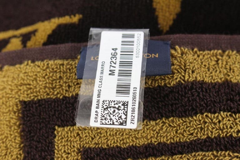 Louis Vuitton Classic Brown Monogram Beach Towel 99lv87 at 1stDibs