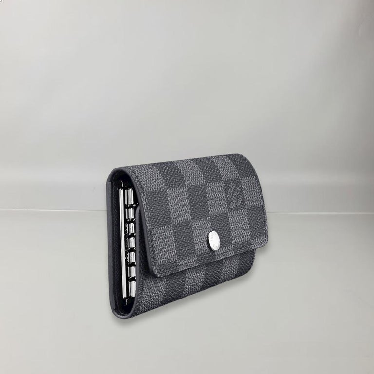 Louis Vuitton Coated Canvas 6 Key Holder For Sale at 1stDibs