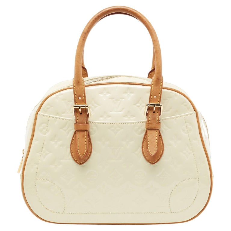 Louis Vuitton Cream Monogram Vernis Summit Drive Bag For Sale at 1stDibs