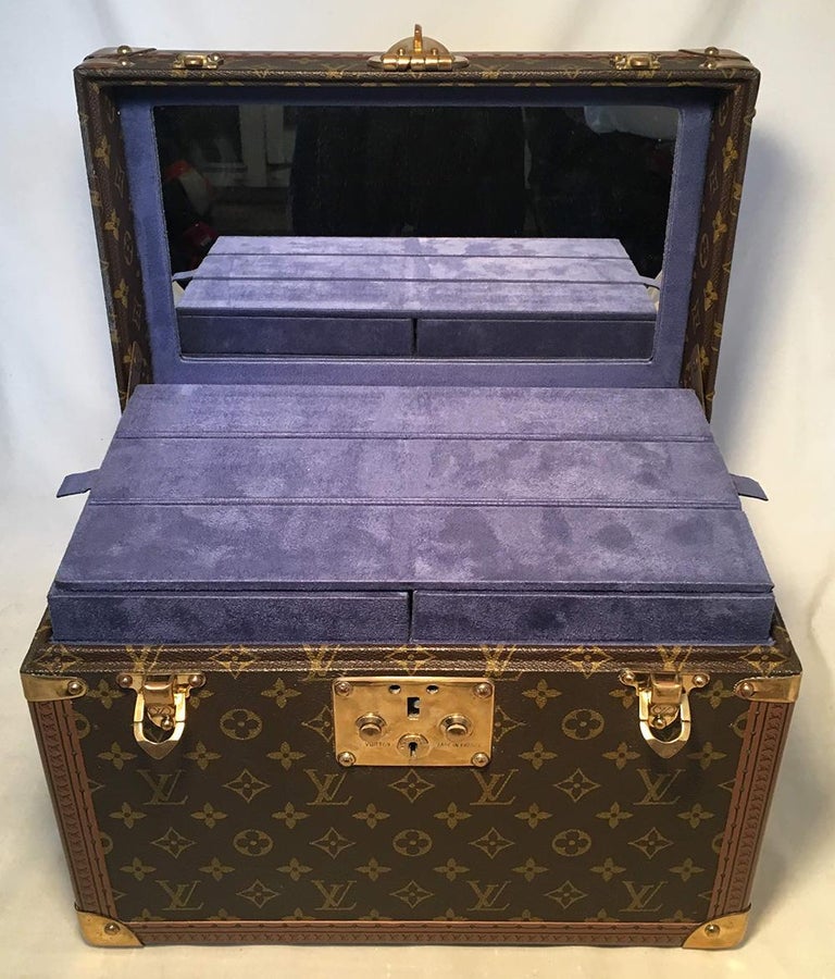Louis Vuitton Custom Monogram Jewelry Travel Train Case with 16 ...