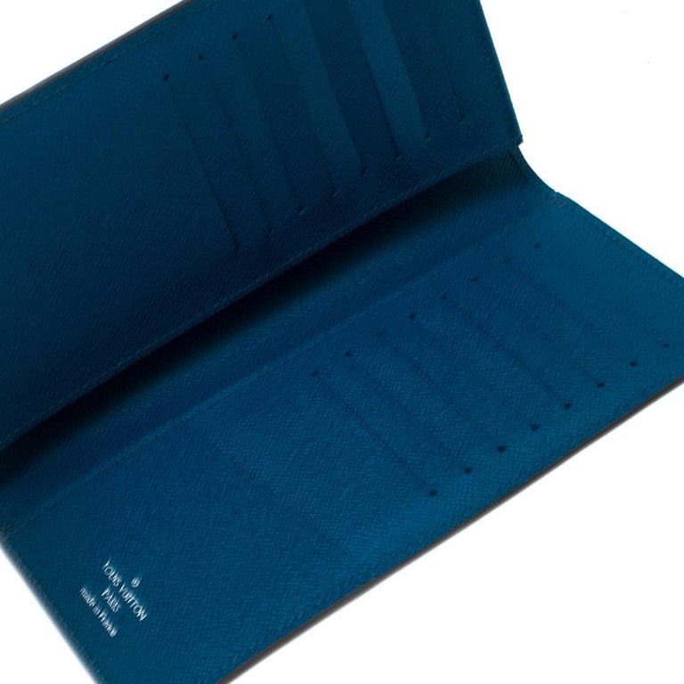 Louis Vuitton Cyan Epi Leather Wallet For Sale at 1stDibs