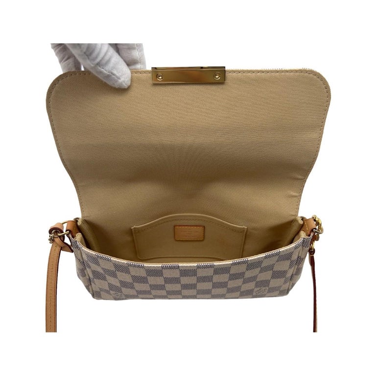 Louis Vuitton Damier Azur Favorite MM Crossbody Bag For Sale at 1stDibs