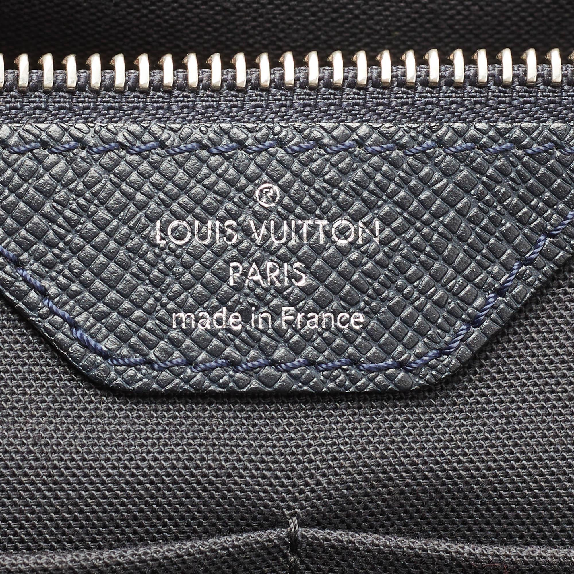 Louis Vuitton Dark Blue Taiga Leather Vassili GM Bag at 1stDibs