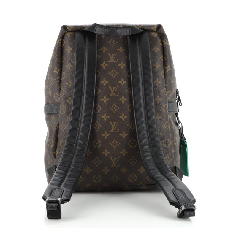 Louis Vuitton Discovery Backpack Limited Edition LV Rubber Monogram ...