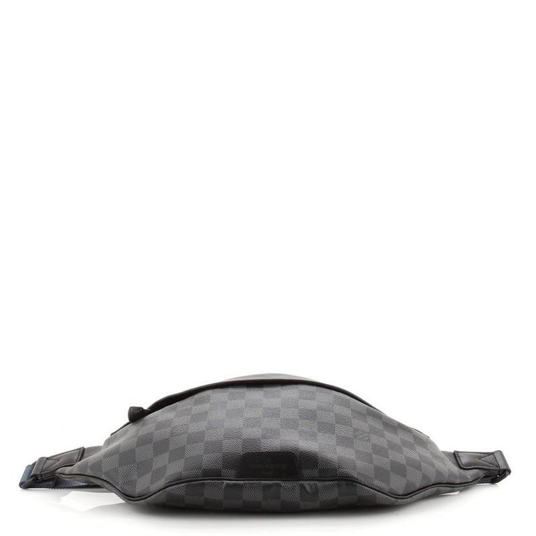 Louis Vuitton Discovery Bumbag Damier Graphite at 1stDibs