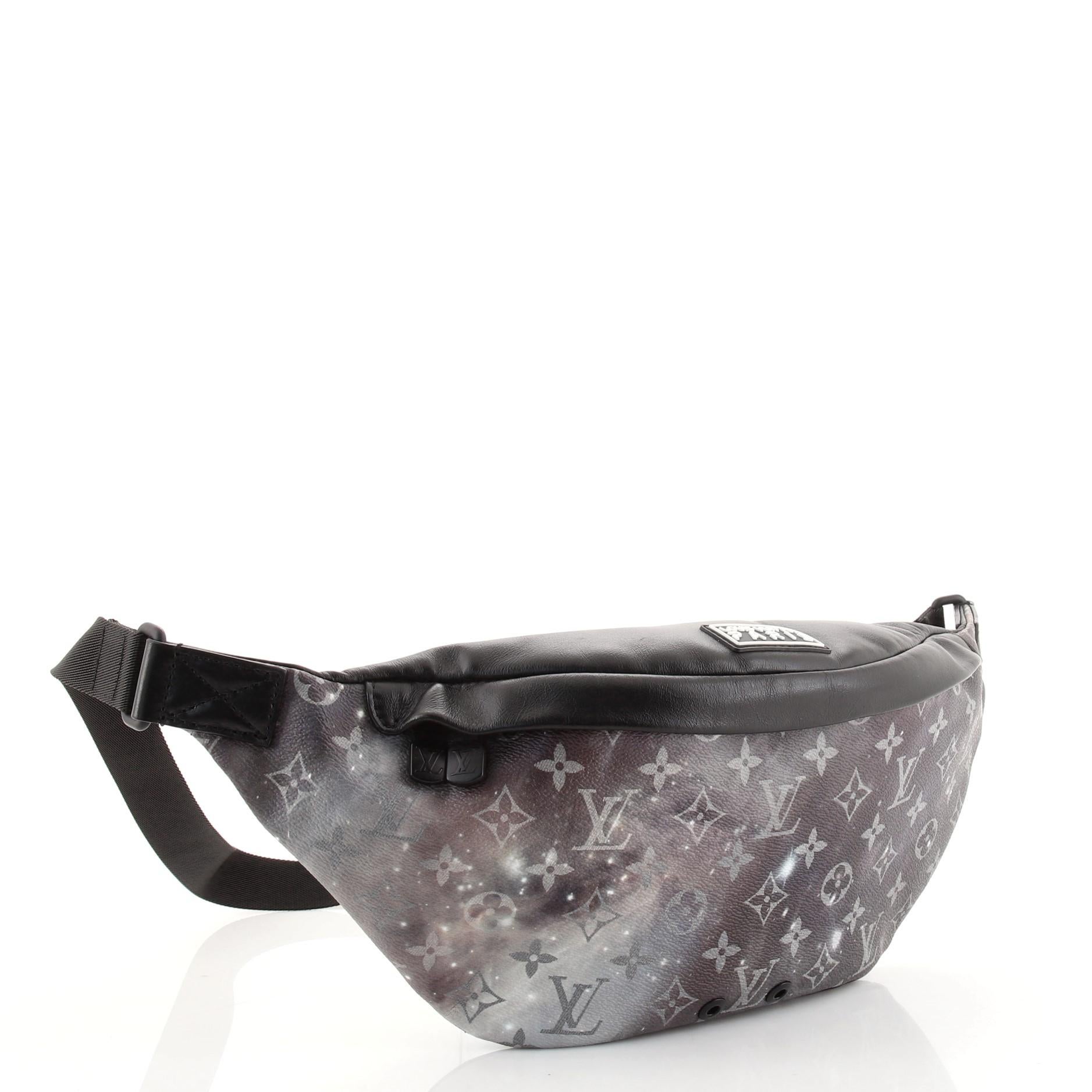 Louis Vuitton Discovery Bumbag Limited Edition Monogram Galaxy Canvas at 1stDibs | discovery ...