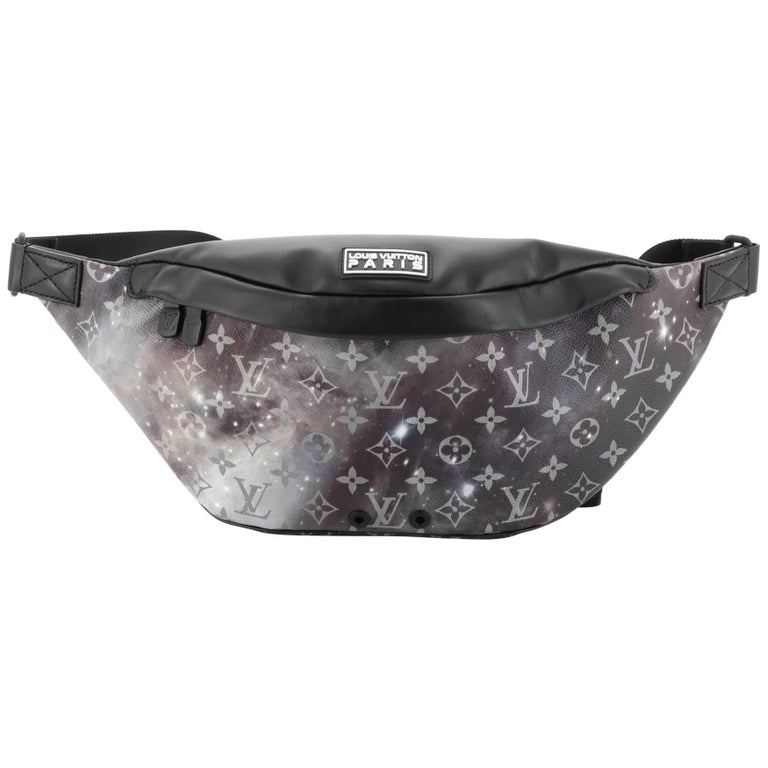 Louis Vuitton Discovery Bumbag Limited Edition Monogram Galaxy Canvas at 1stDibs | louis vuitton ...