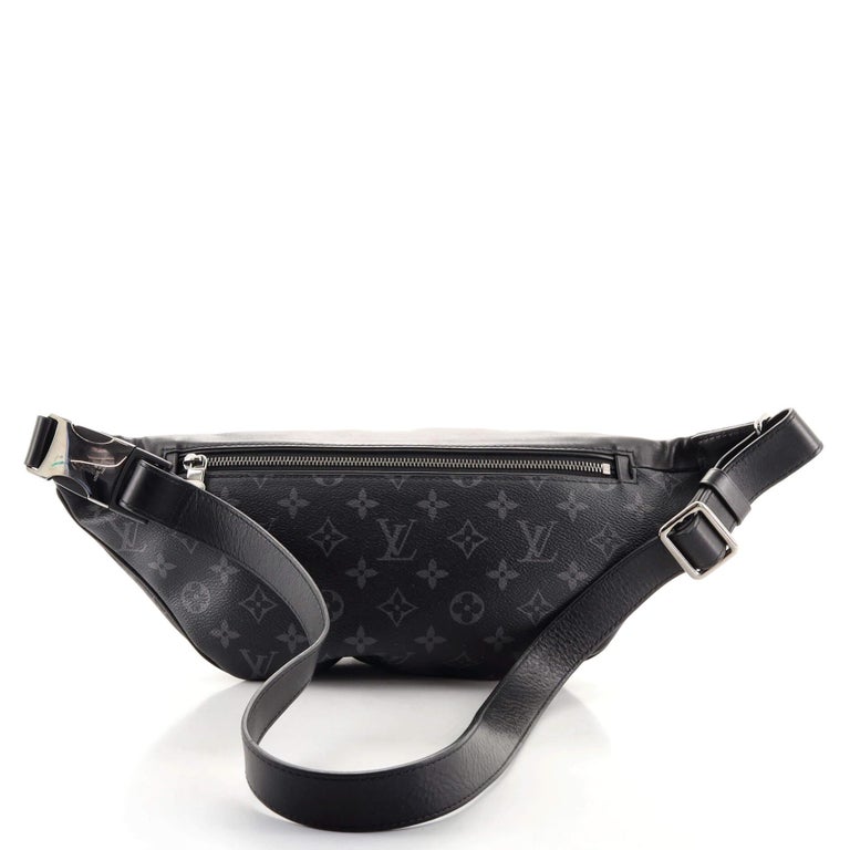 Louis Vuitton Discovery Bumbag Monogram Eclipse Canvas at 1stDibs
