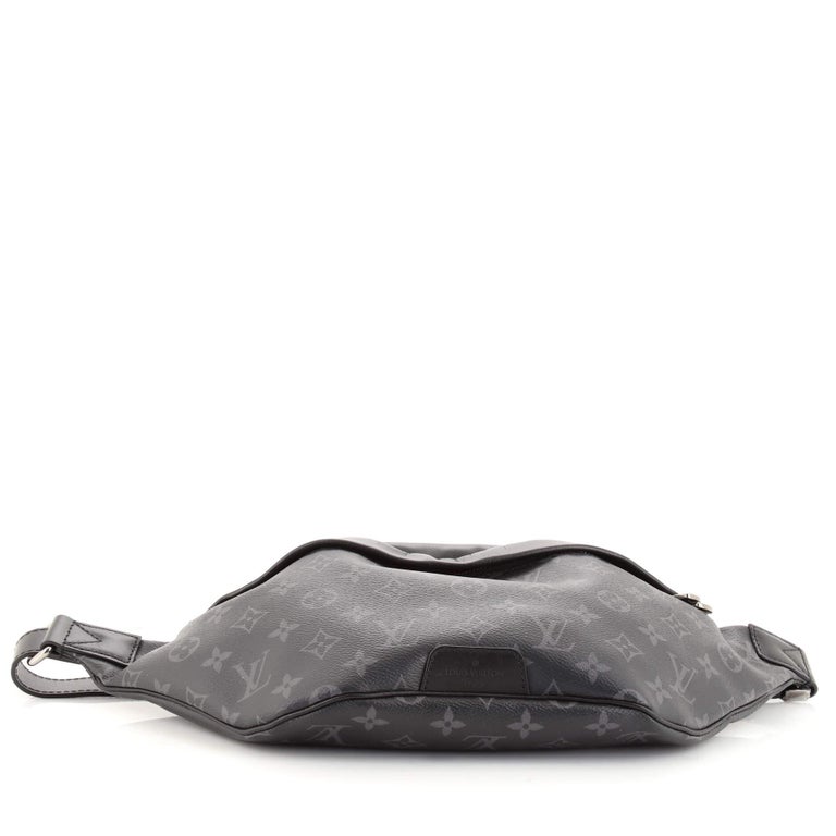 Louis Vuitton Discovery Bumbag Monogram Eclipse Canvas at 1stDibs