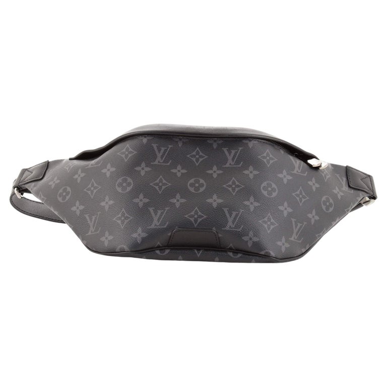 Louis Vuitton Discovery Bumbag Monogram Eclipse Canvas at 1stDibs