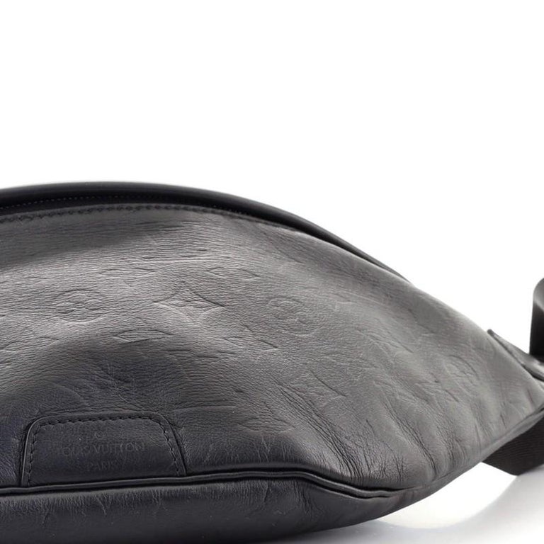 Louis Vuitton Discovery Bumbag Monogram Shadow Leather at 1stDibs