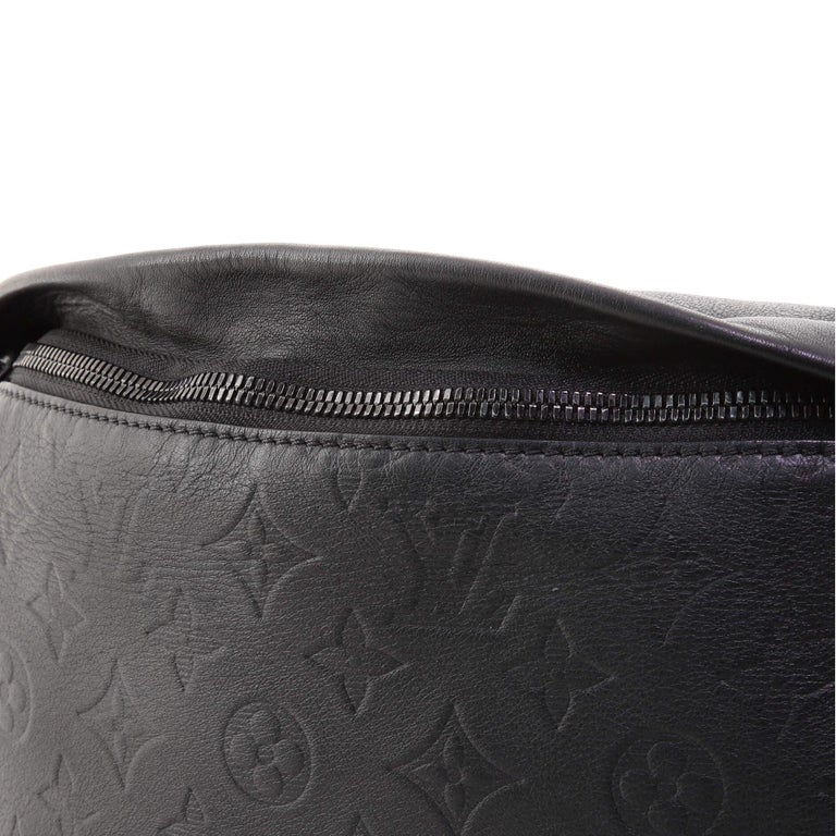 Louis Vuitton Discovery Bumbag Monogram Shadow Leather at 1stDibs