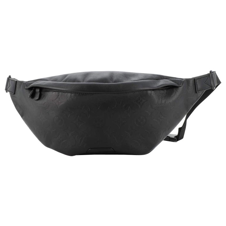Louis Vuitton Discovery Bumbag Monogram Shadow Leather at 1stDibs