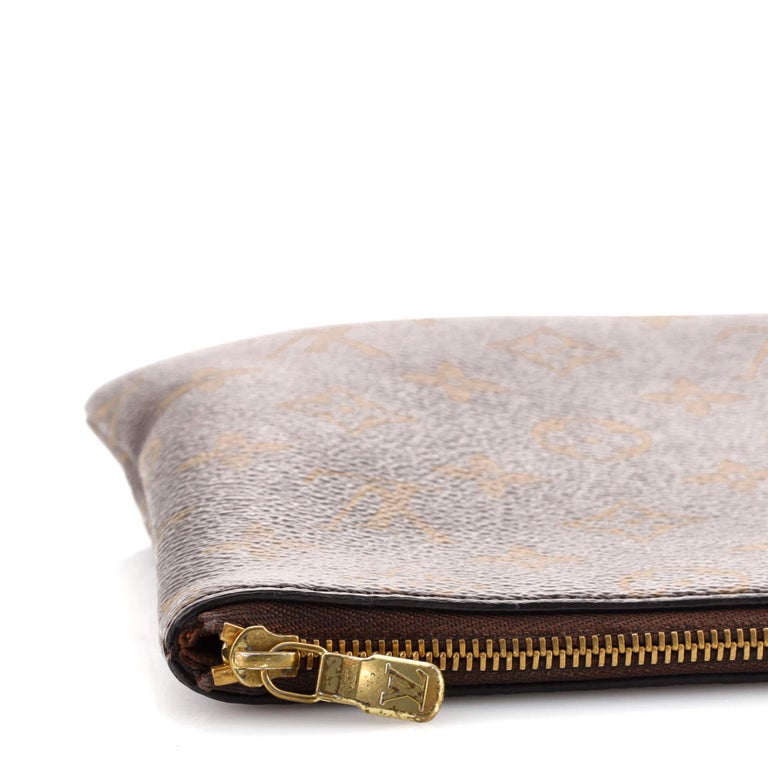 Louis Vuitton Etui Voyage Pouch Monogram Canvas PM For Sale at 1stDibs