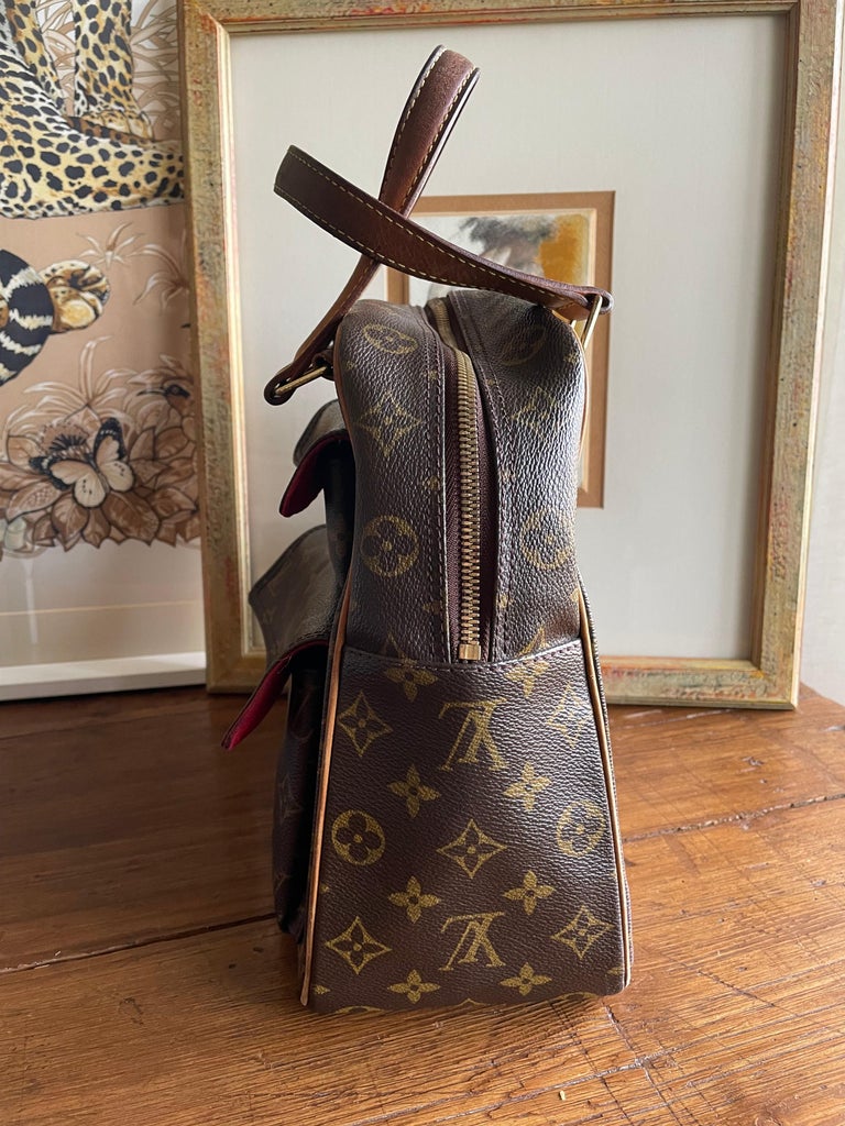 Louis Vuitton Excentric Citè Limited Edition Bag For Sale at 1stDibs